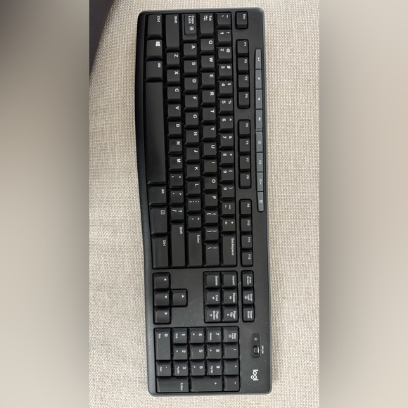 Logitech | Computers, Laptops & Parts | Logitech Black Wired Keyboard ...
